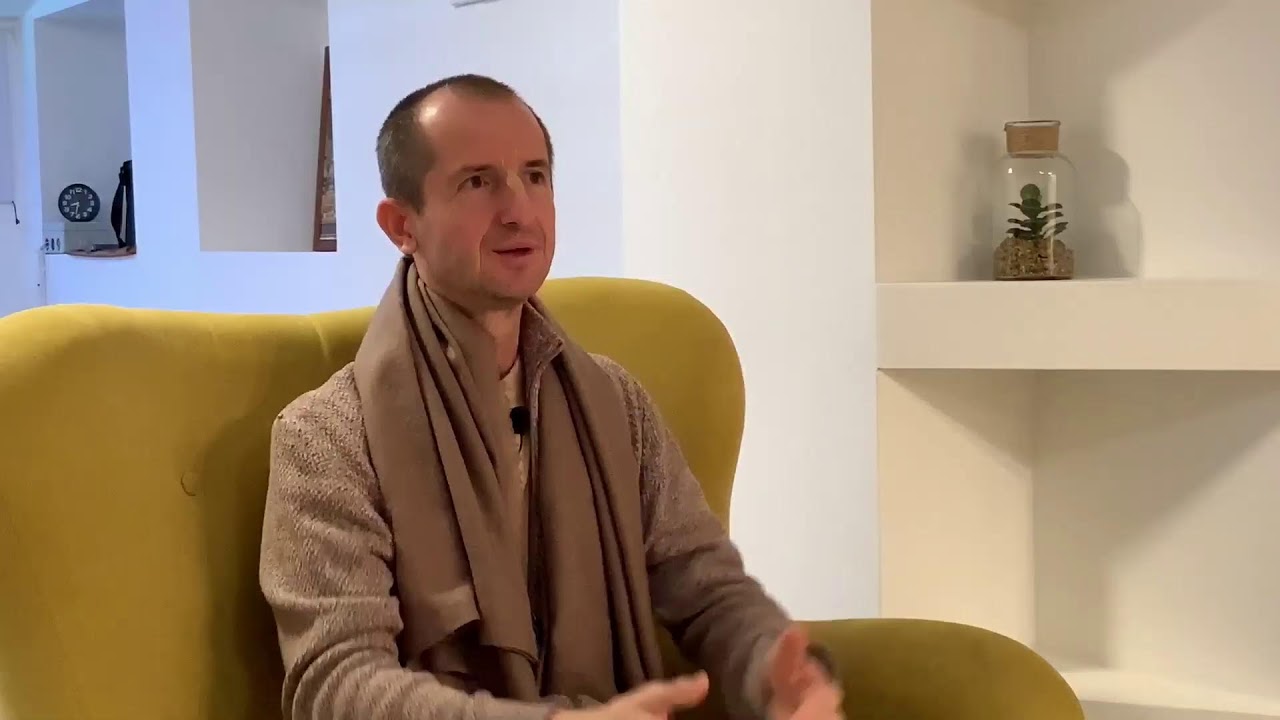 A Föld megmentője – Varāhadeva | Lila Suka Dász – Krisna.TV